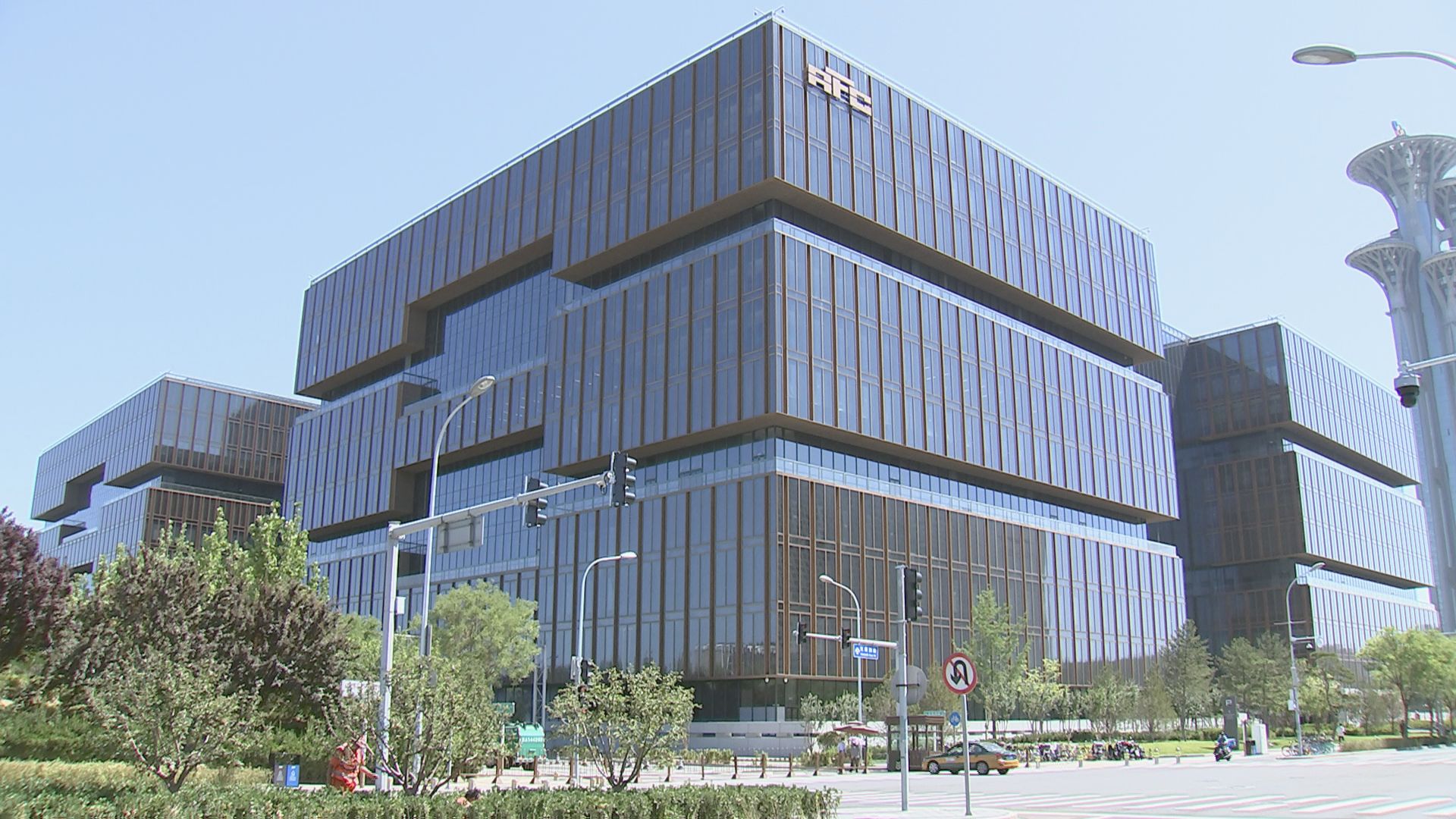 カナダ 中国主導「AIIB」の活動への参加停止を表明 脱退も示唆 | TBS NEWS DIG