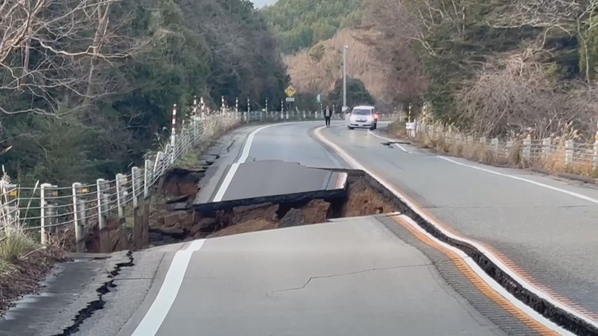 能登半島地震の死者221人 今も15地区490人が孤立したまま(14日午後4時現在) | 石川県のニュース｜MRO北陸放送 (1ページ)